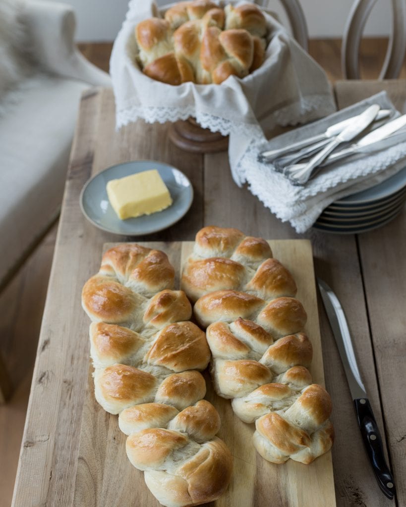 Favorite Holiday Recipes and Hosting | Entertaining During The Holidays