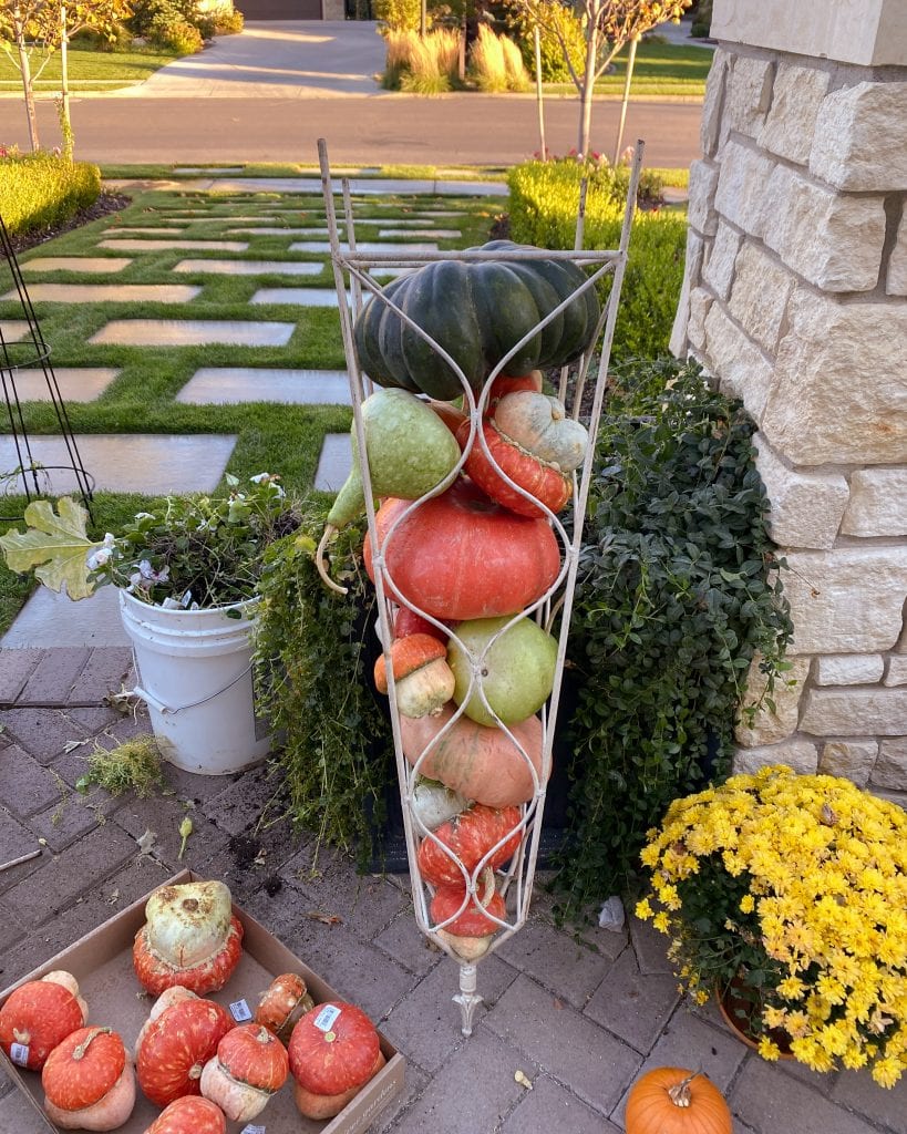 Fall Porch DIY Decor | DIY Pumpkin Obelisk Towers For Fall Porch Decor