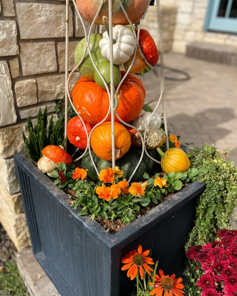 Fall Porch DIY Decor | DIY Pumpkin Obelisk Towers For Fall Porch Decor