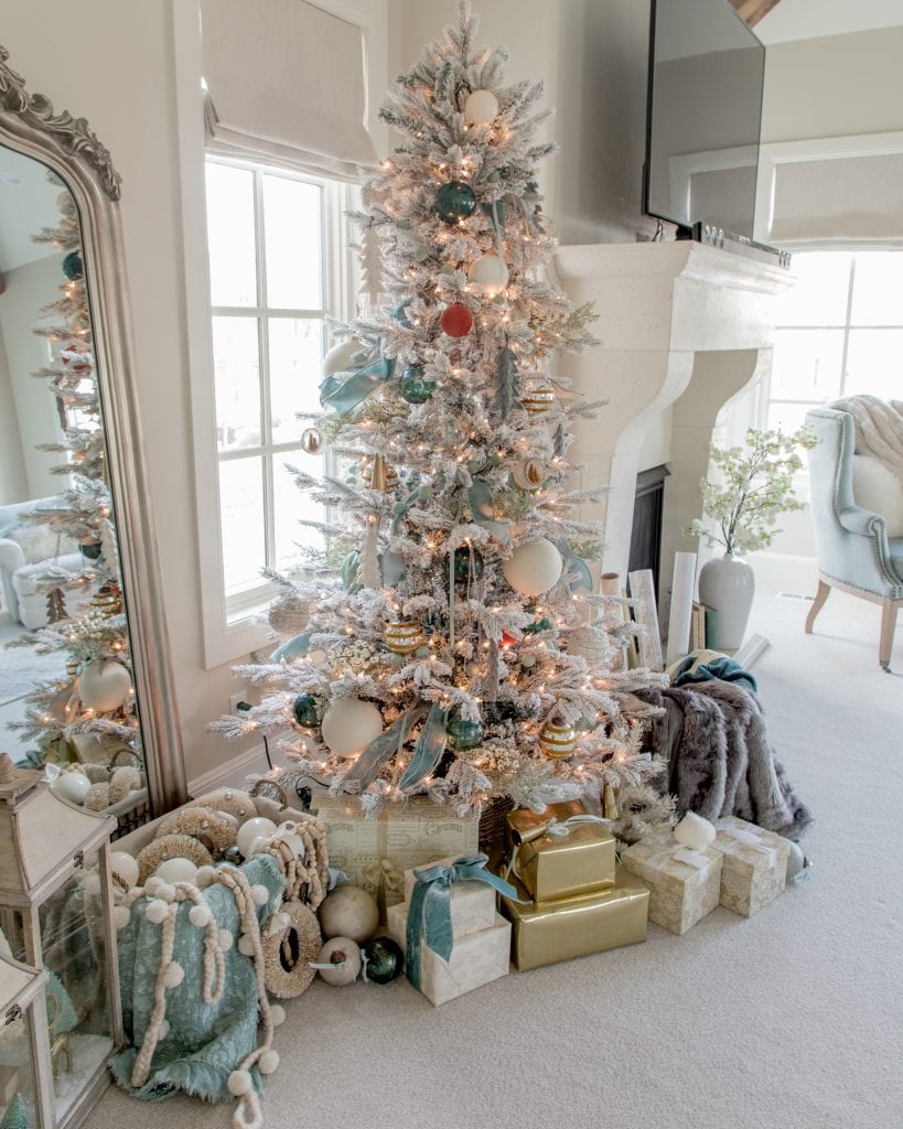 Green And Ivory Christmas | Christmas Home Tour