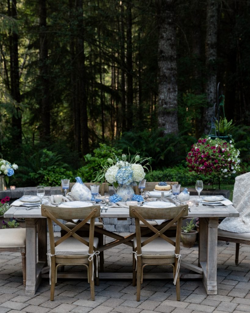 Spring Table Decor Ideas | Outdoor Spring Decor Inspiration