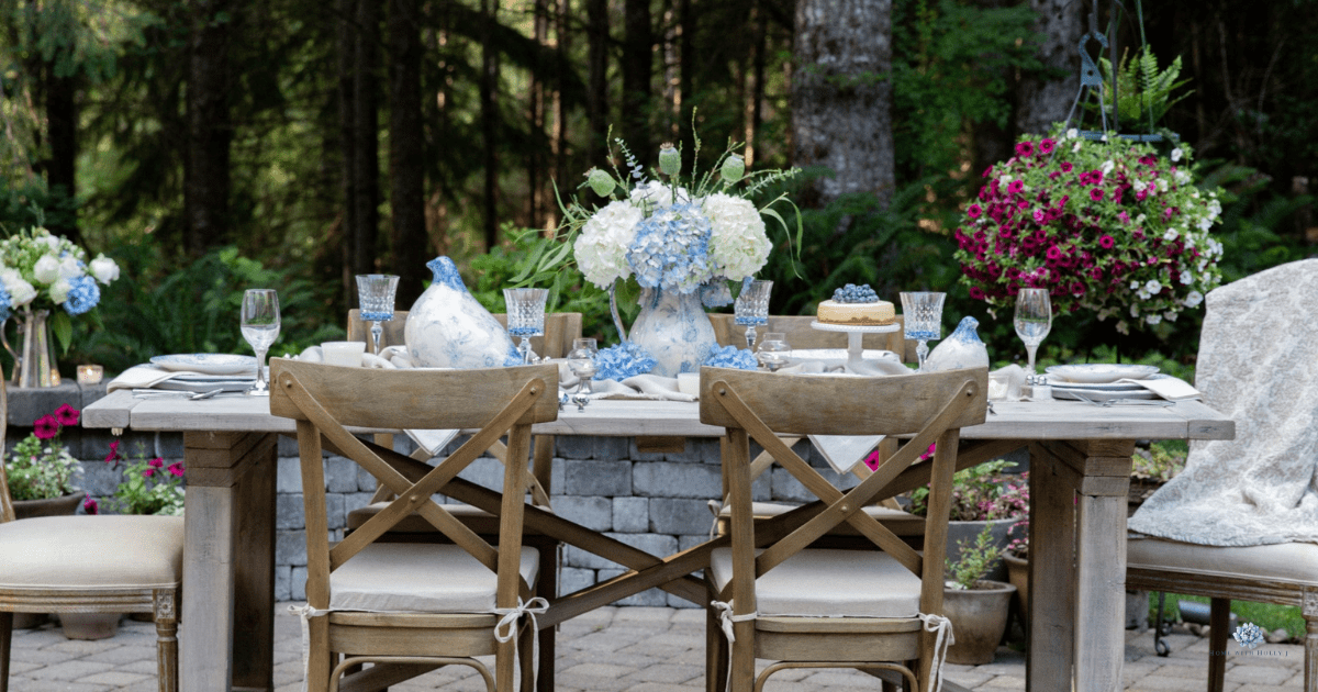 Spring Table Decor Ideas | Outdoor Spring Decor Inspiration