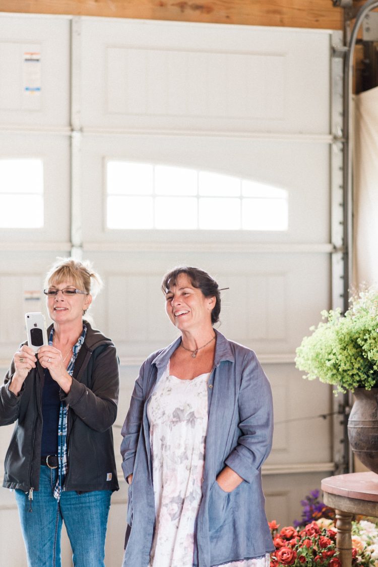 Exploring Flower Farms in the Pacific Northwest - Home With Holly J