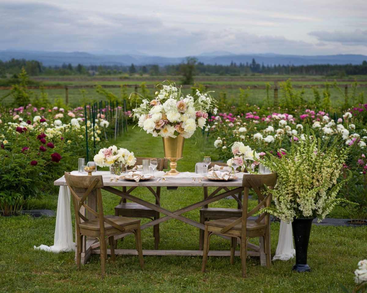 Exploring Flower Farms in the Pacific Northwest - Home With Holly J
